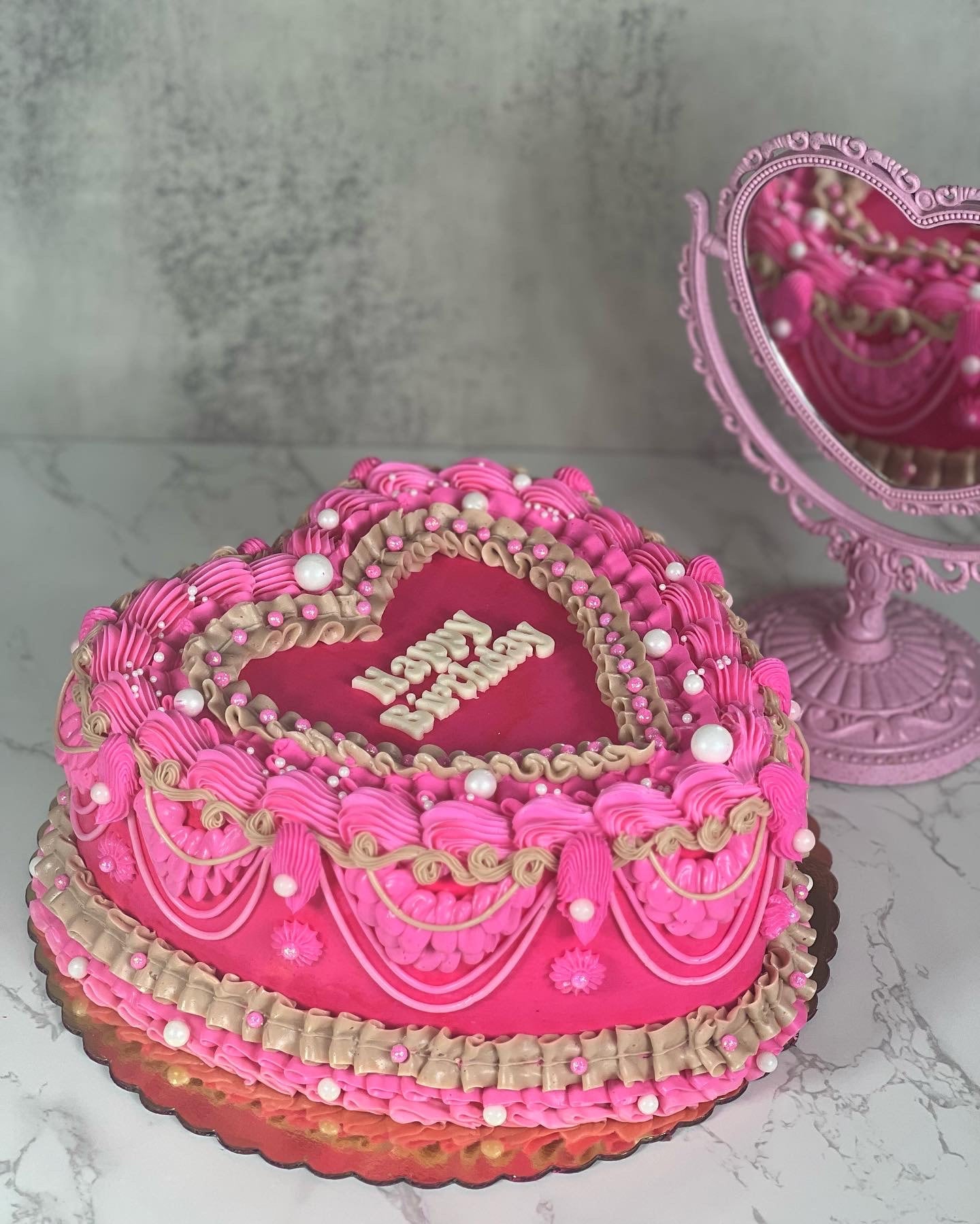 Vintage Buttercream Cakes | Velvet Valley Cakes